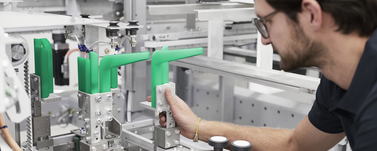 Semi-automated & Manual visual inspection » Syntegon