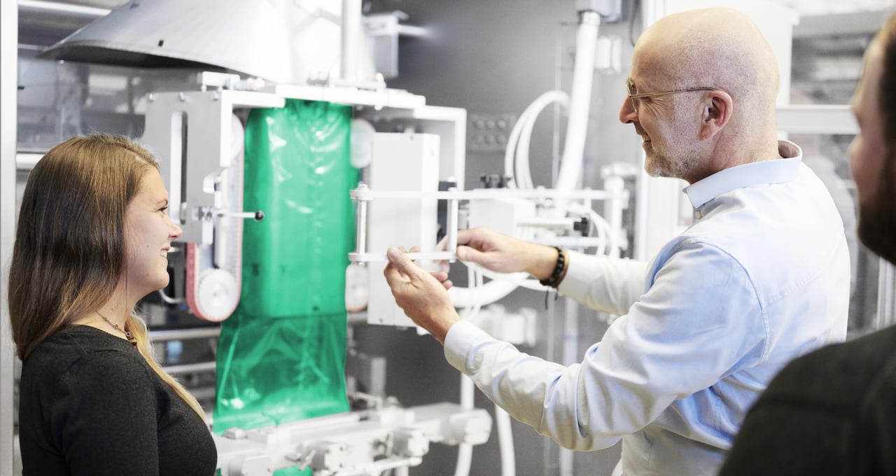 Semi-automated & Manual visual inspection » Syntegon